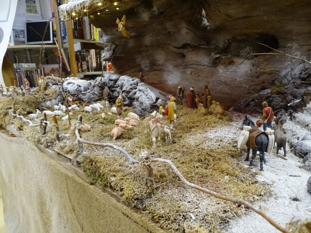 FOTO: U Bistri pogledajte izložbu jaslica Perice Novosela | 01Portal