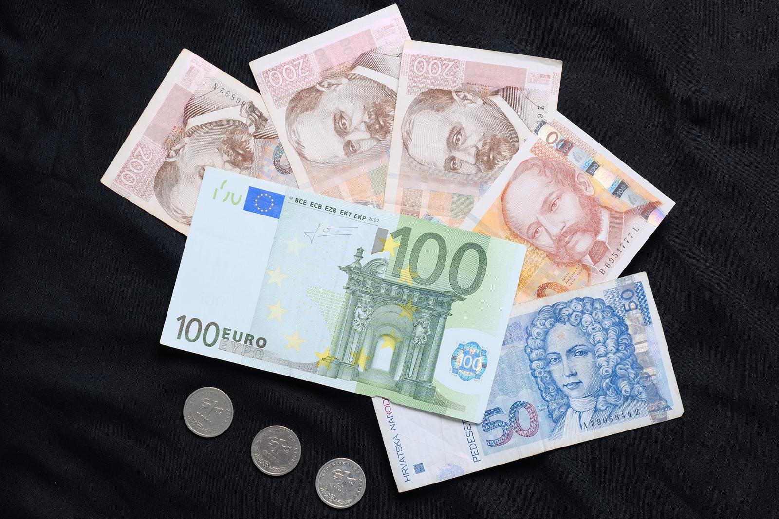 Od Ponedjeljka Mogu a Zamjena Kuna U Eure U Po tanskim Uredima 01Portal Od Ponedjeljka Mogu a Zamjena Kuna U Eure U Po tanskim Uredima 01Portal