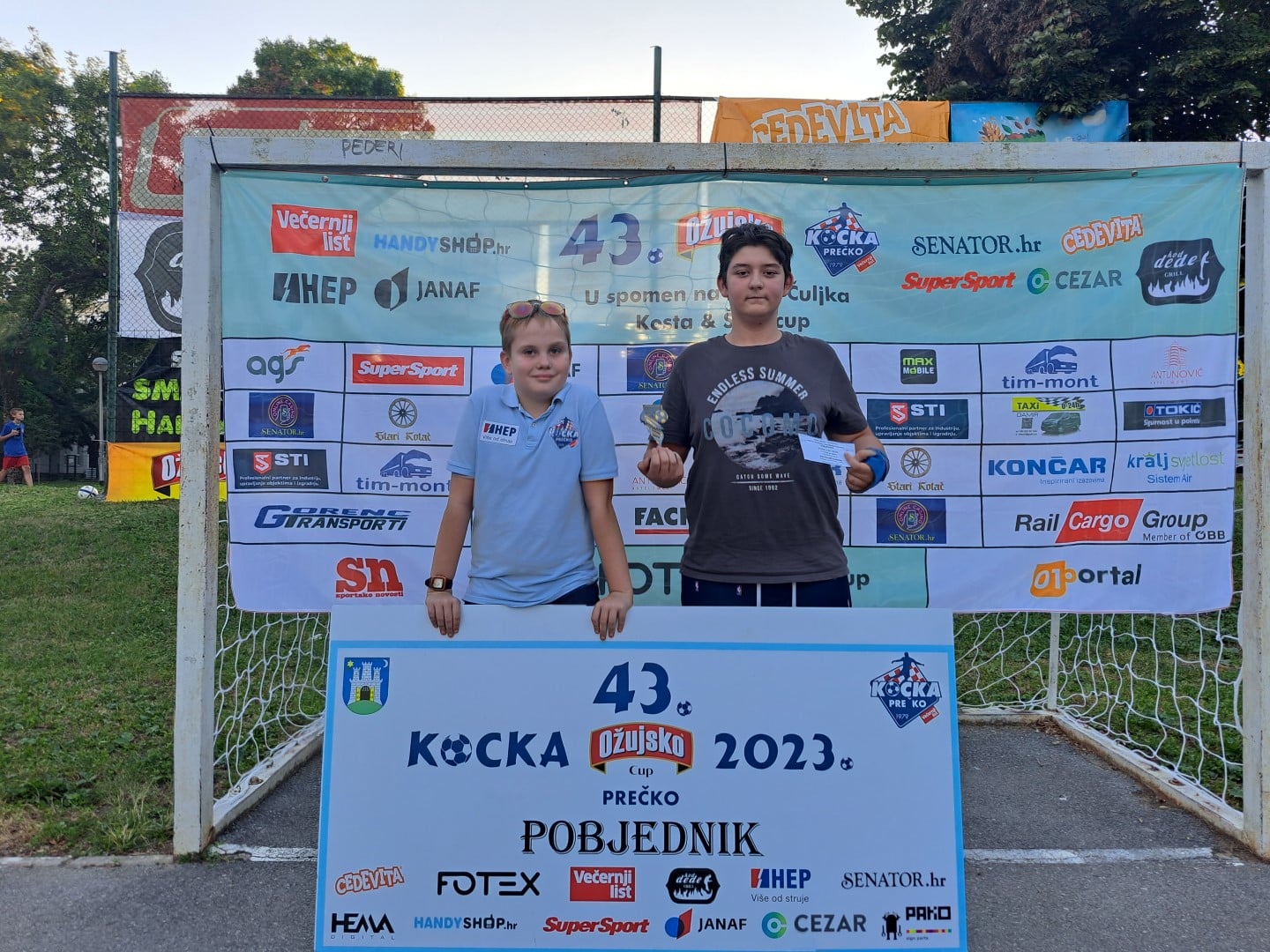 FOTO: Prečkanci čuvaju uspomenu na 1979. odigravanjem turnira na male ...