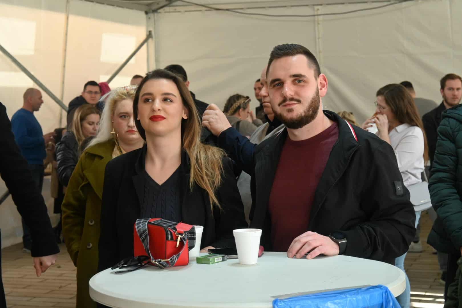 VIDEO/FOTO: Milenij zabavljao Rugvičane na popodnevnom dočeku, za ...