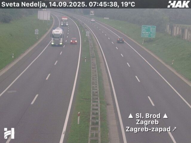 Mokri kolnici, nesreće i radovi usporavaju promet u Lici, priobalju i na A1 | 01Portal