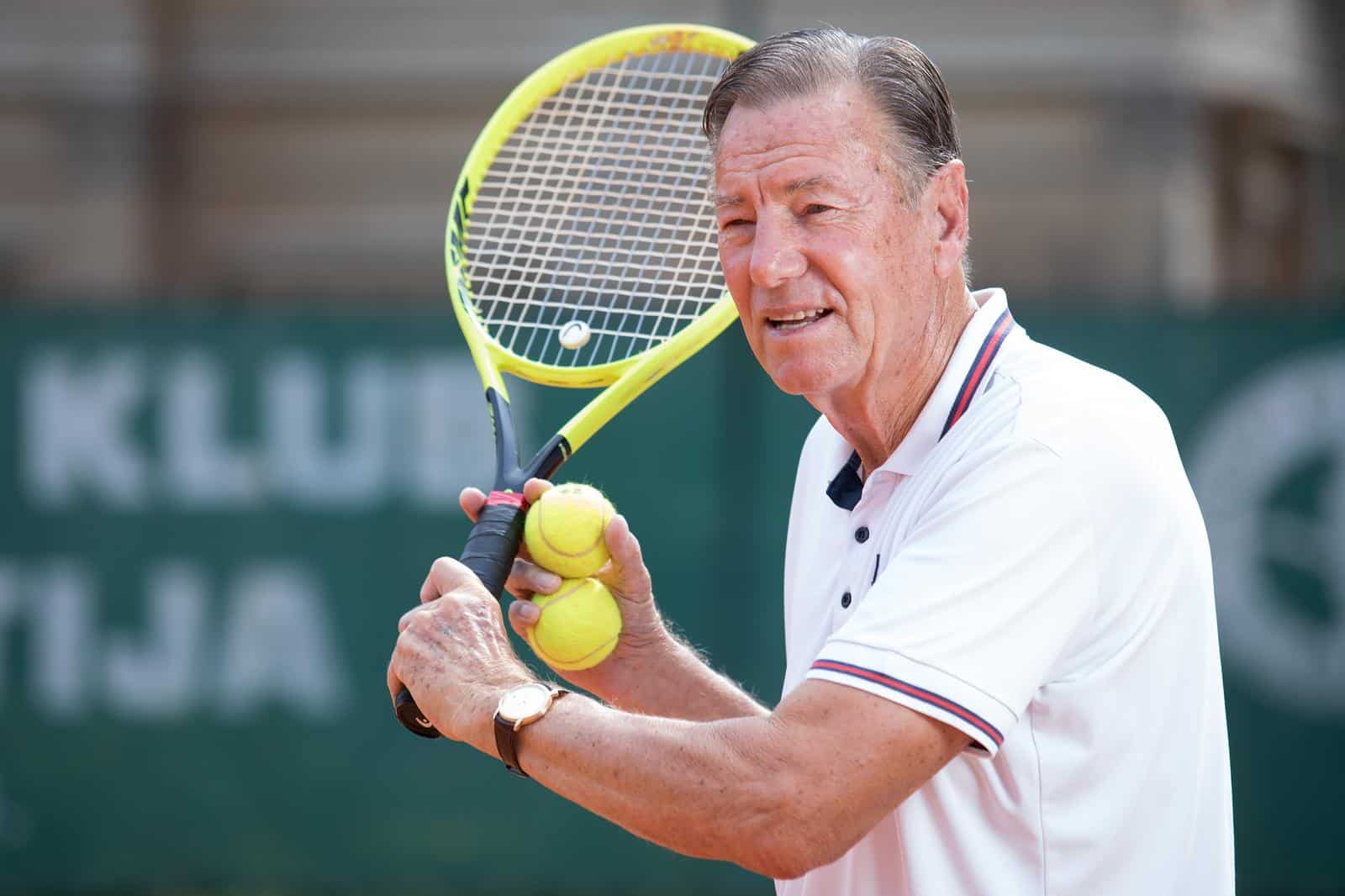Preminuo Nikola Pilić. S Hrvatskom je 2005. osvojio Davis cup | 01Portal