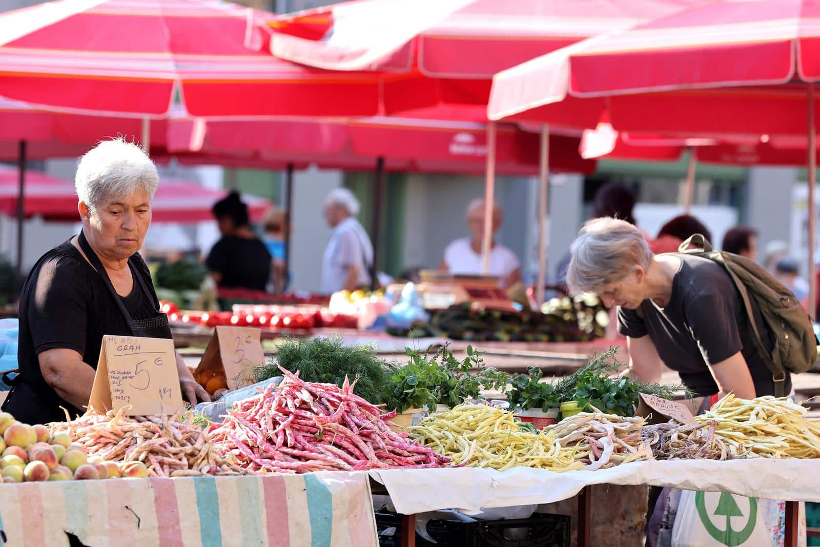 Inflacija u eurozoni pada, ali Hrvatska i dalje u vrhu: 4 posto u ...